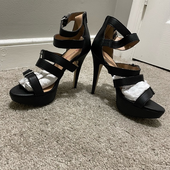 JustFab | Shoes | Heels | Poshmark